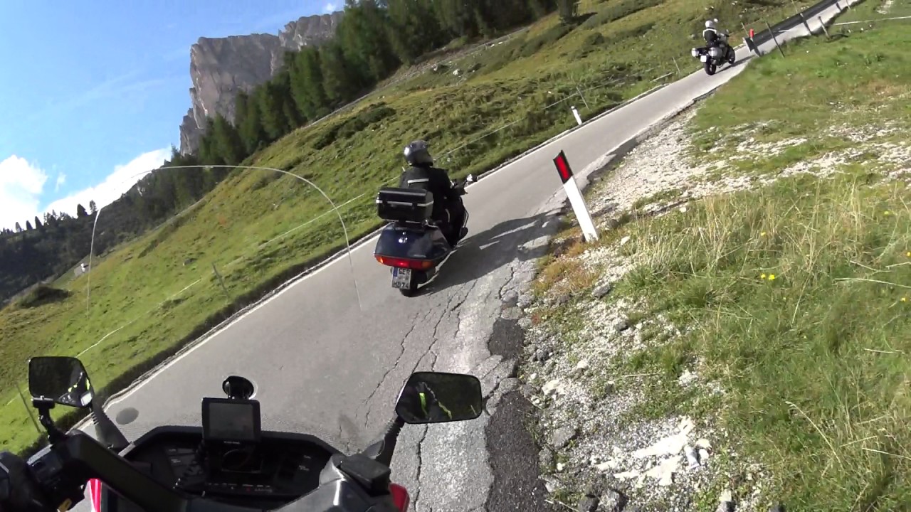 Honda Helix Dolomiten Tour - YouTube