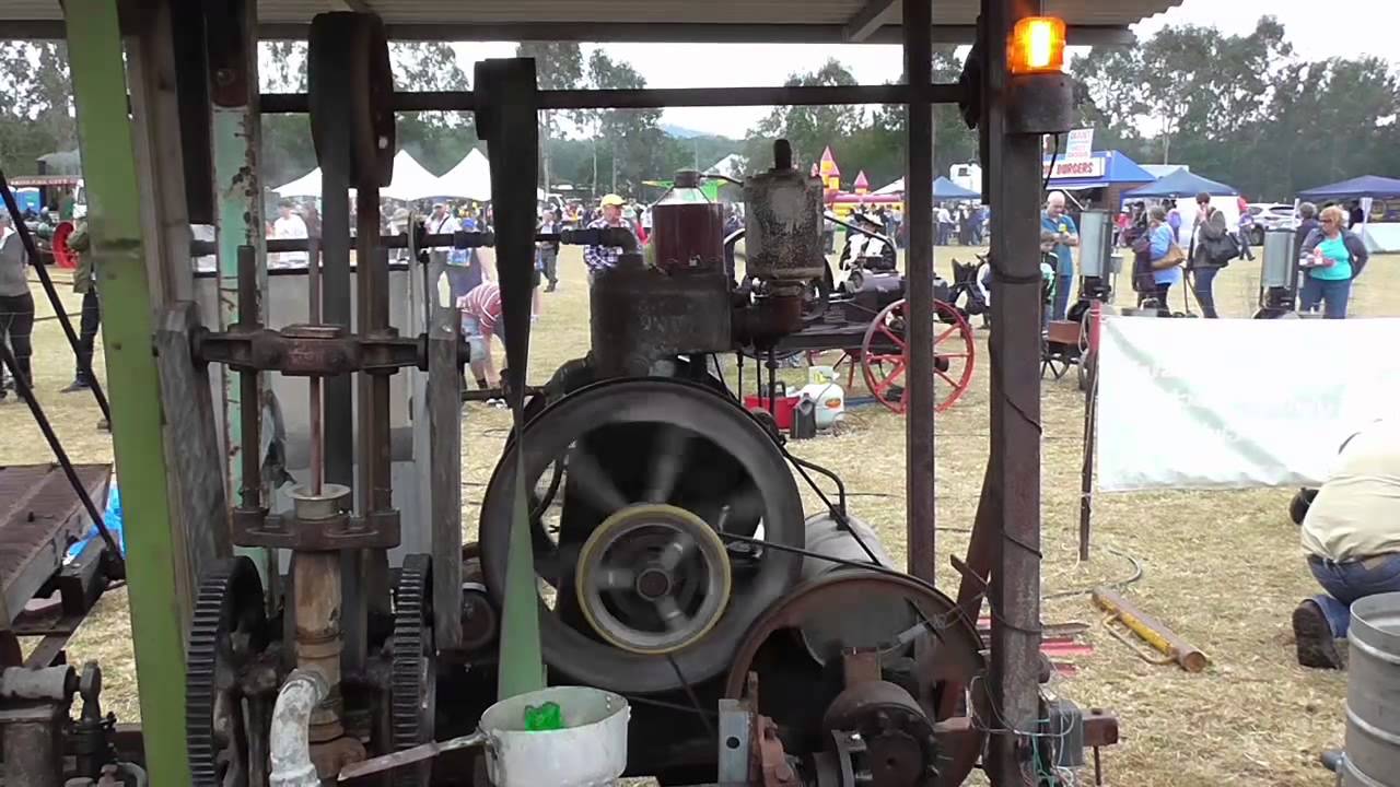 Do Nothing Machine Lister Powered - YouTube