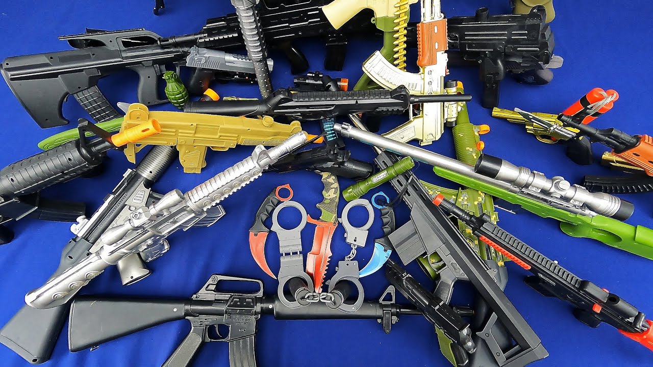 Machine Guns & BB Guns - M16 / M4 / AK47 / Green Sniper / Cap Gun - YouTube