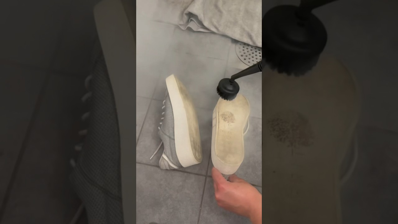 Cleaning dirty sneakers with a steamer! - YouTube
