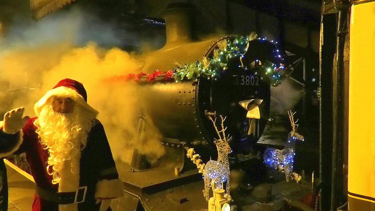 Santa Special, Llangollen Railway, 4th December 2021 - YouTube