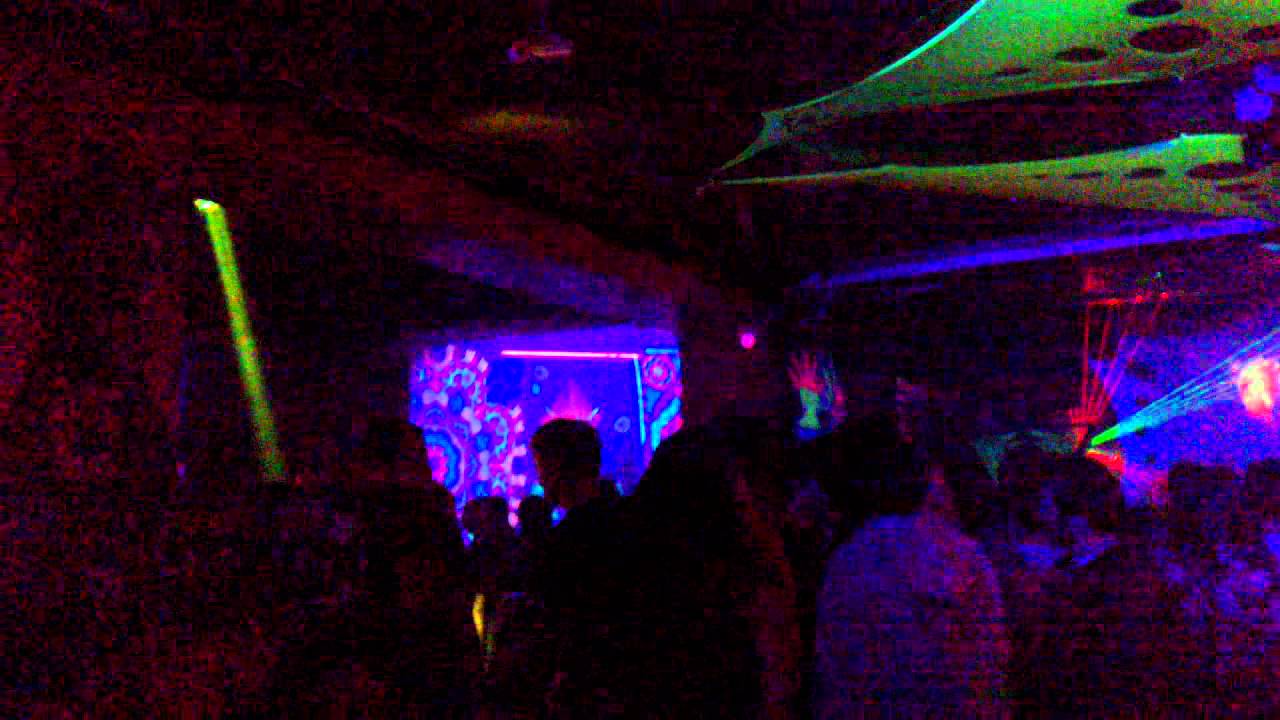 psychedelic party An Cruiscin Lan Cork - YouTube