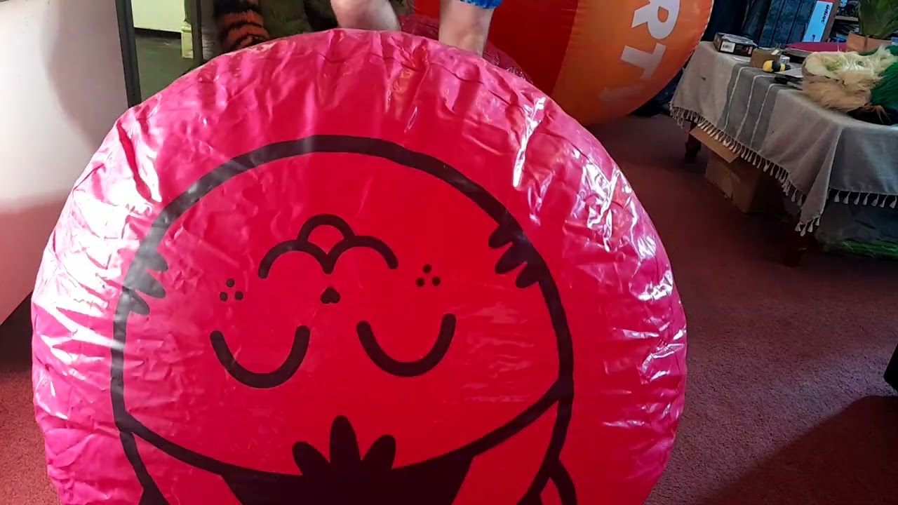 Pink Inflatable Tube Thing - YouTube