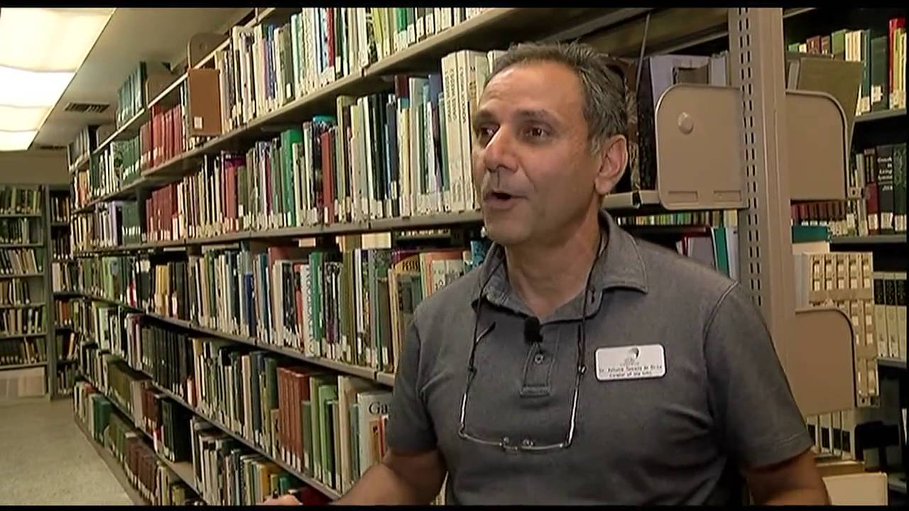 Selby Gardens Library - YouTube