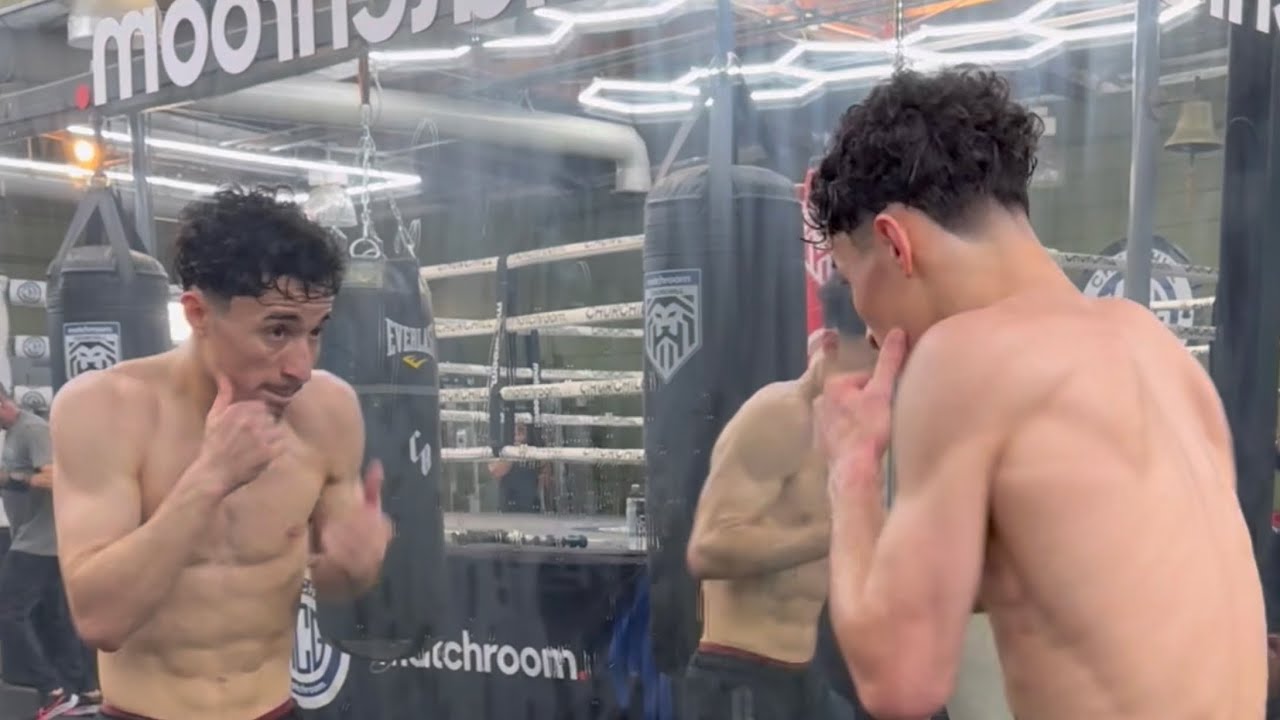 The Next Super Flyweight Star Steven Navarro Training Before Pro Debut ...