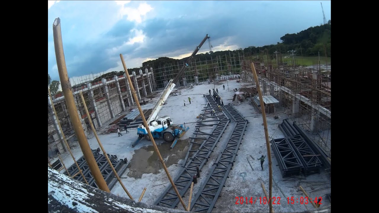 Assembling 40m truss on ground - YouTube