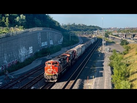 classic EMD leader | CN X32121 | Turcot, QC - YouTube