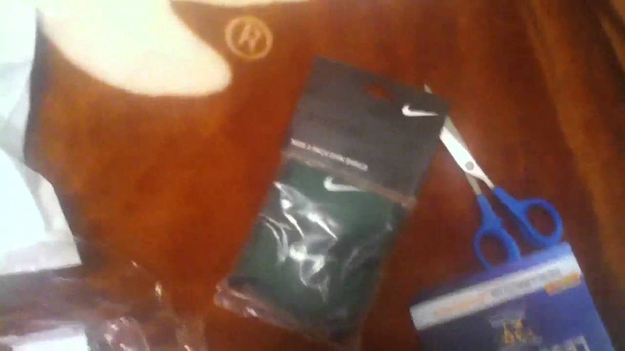 Nike chin shield - YouTube