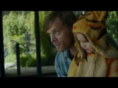 Expedia TV Commercial - Little Girl Goes to the Zoo - YouTube