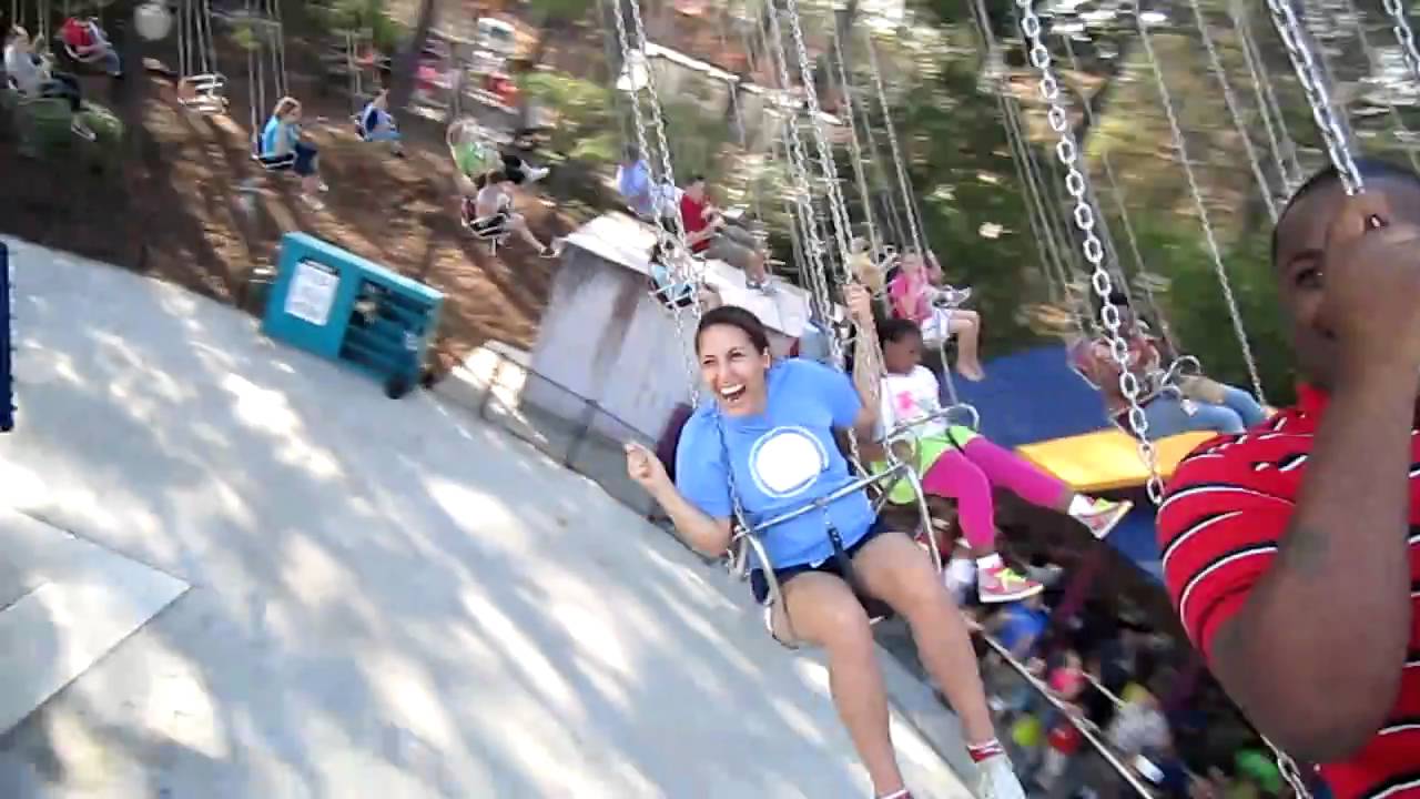 Gotham City Crime Wave - Six Flags Over Georgia - YouTube