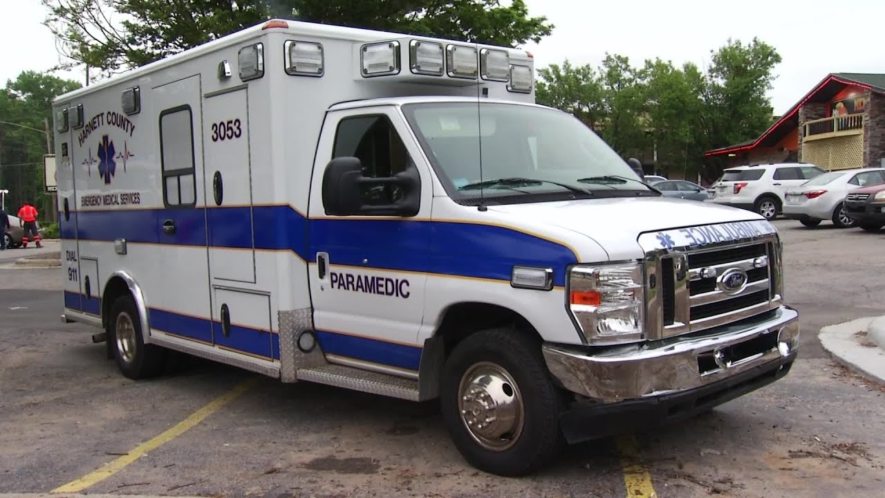 RAW VIDEO: Scene of Harnett County ambulance crash in Raleigh - YouTube