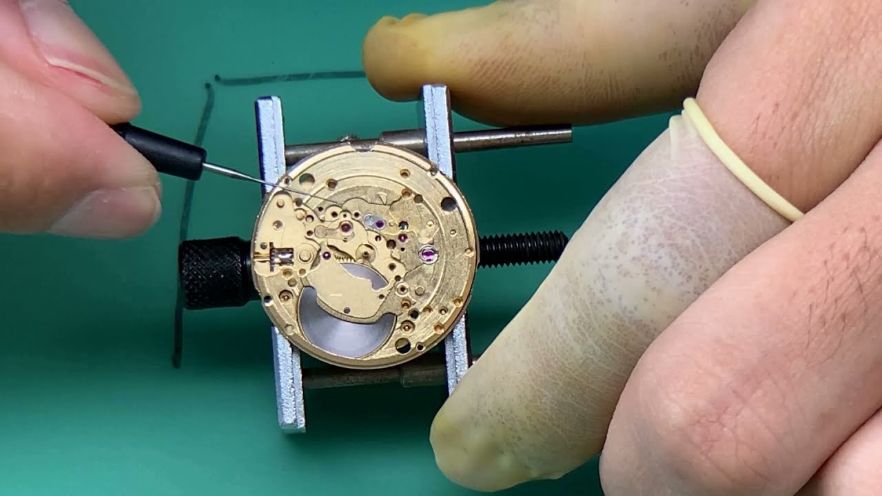 Croton Aquamatic AS 1906 movement p.2 - YouTube