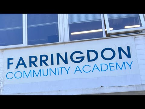 Abandoned Farringdon School Tour (Before Demolition.) - YouTube