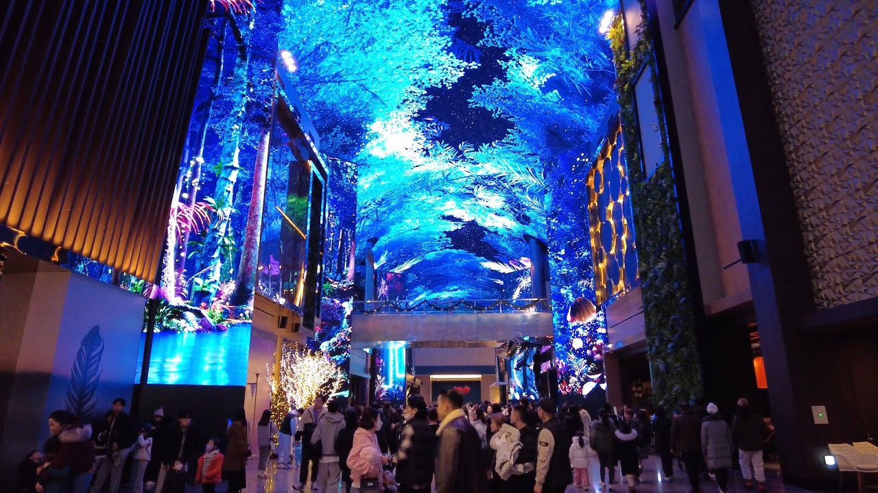 [4K]The Hottest Place in Korea (Inspire resort) | 영종도 인스파이어 리조트 - YouTube