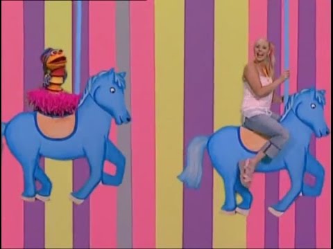 Hi-5 Kellie Fun Park Rides - YouTube