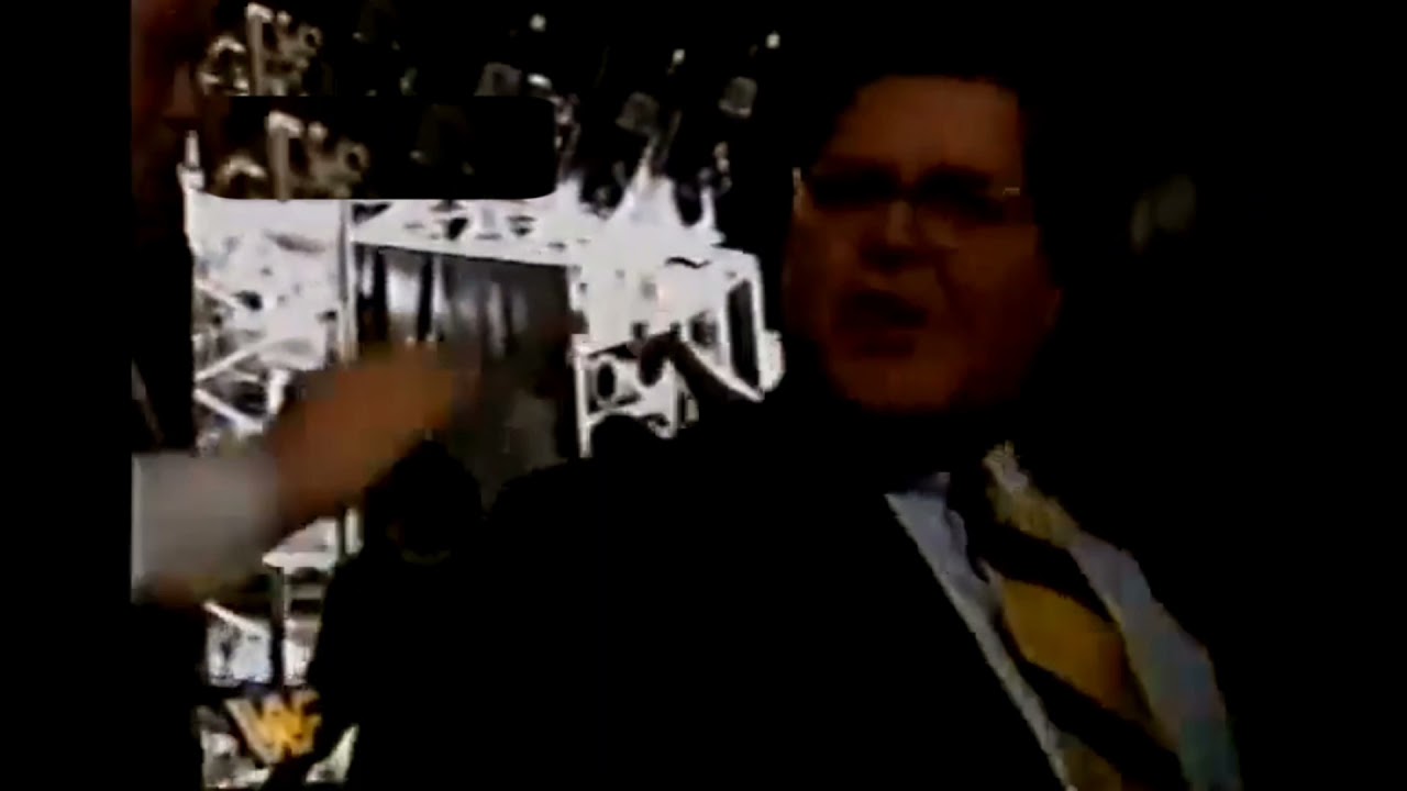 Bob Backlund puts Jim Ross in "The Chicken Wing" (WWF 1995) - YouTube