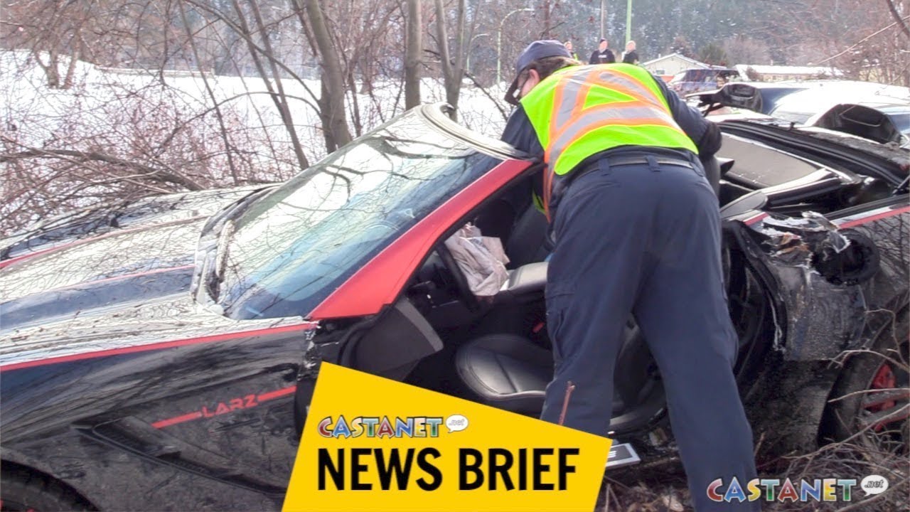Erratic driver crash - YouTube