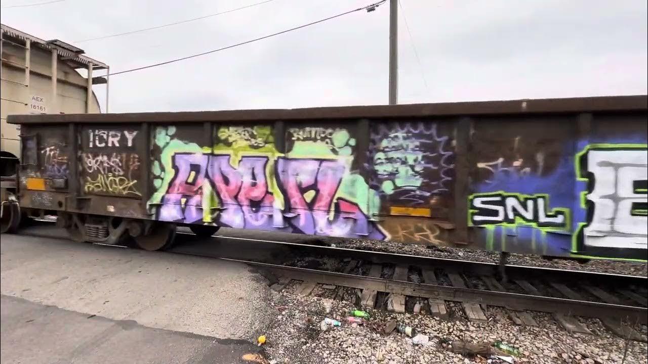 I&o southbound coming through Springfield Ohio ex Bnsf dash 9 iory 4509 leading 2nd 4533 3rd ...