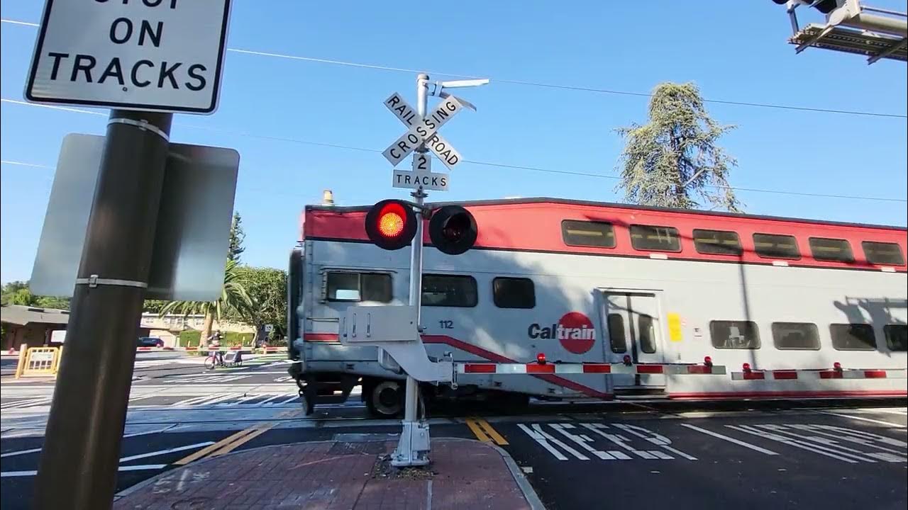 RAILROAD CROSSING || RAILFANNING CALTRAIN, Through Menlo Park Station California USA - YouTube