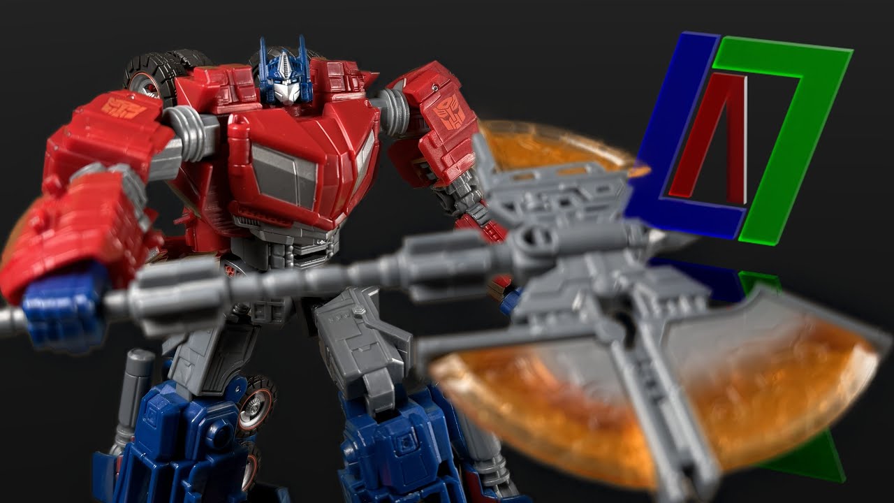 Brief look at Studio Series Gamer Edition Optimus Prime + DNA upgrade ...
