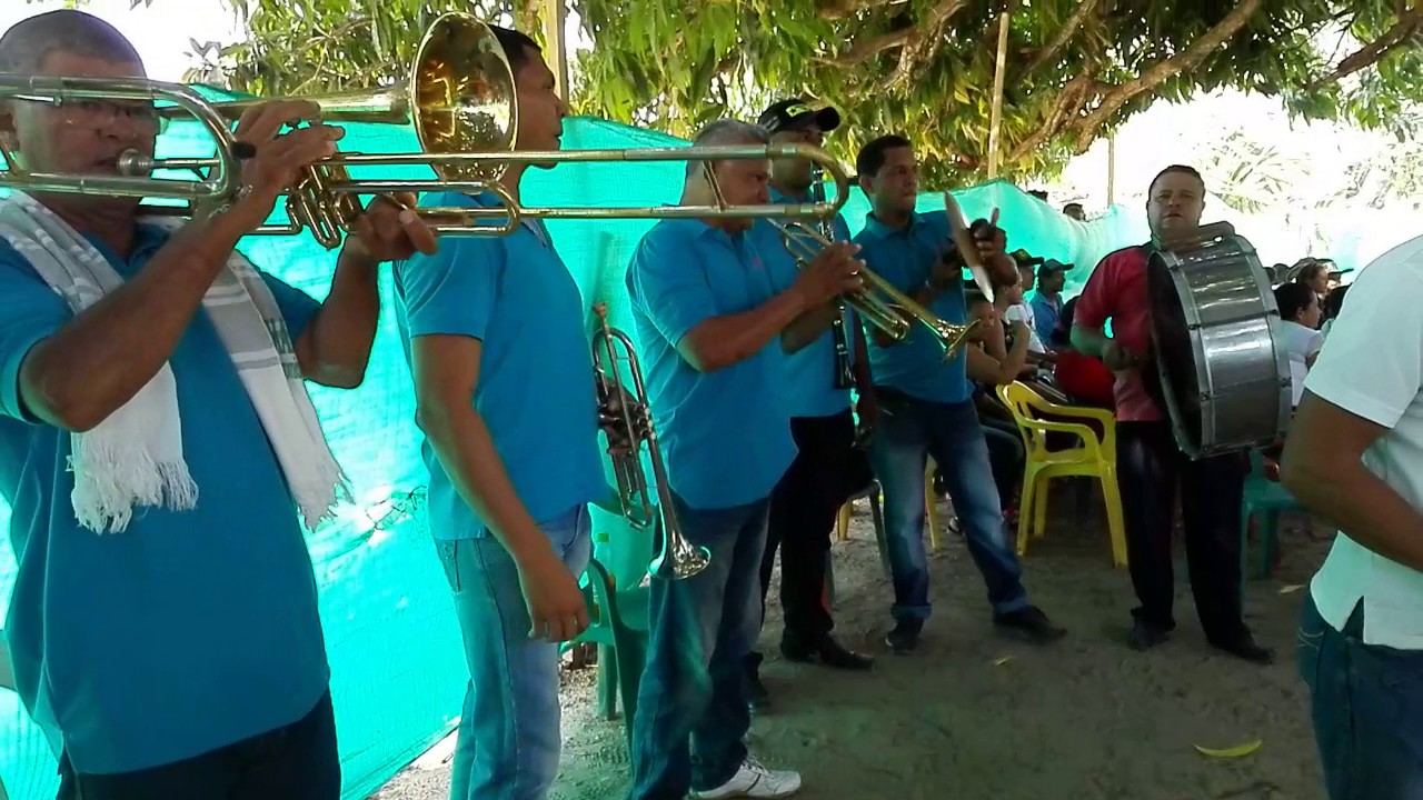 La Cama Angosta - Candelosos De Colomboy - YouTube