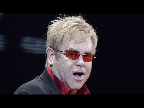 25 Marzo 1947 - Nasce Elton John (Reginald Kenneth Dwight) - YouTube