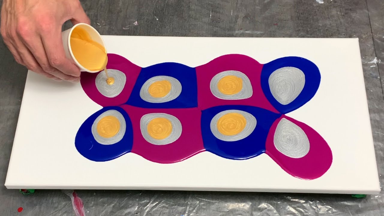 GORGEOUS Gold & Silver! Metallic Puddle Pour ~ Acrylic Pouring Turorial ...