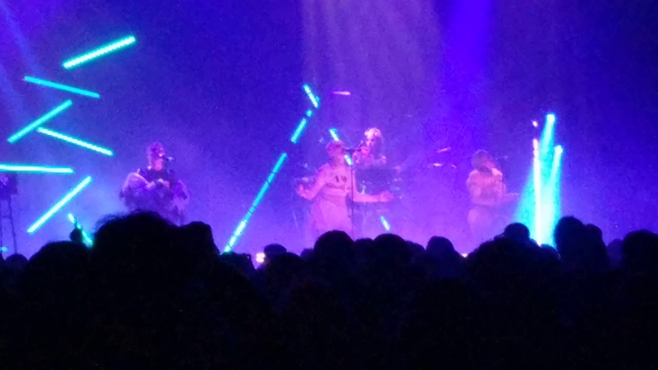 Fever Ray - When I Grow Up // Live at Vilnius 2018 March 2 - YouTube