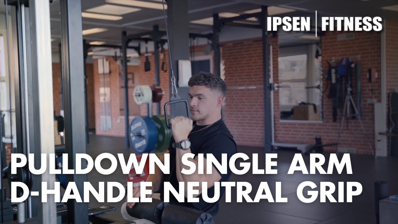 Pulldown Single Arm D handle Neutral grip - YouTube