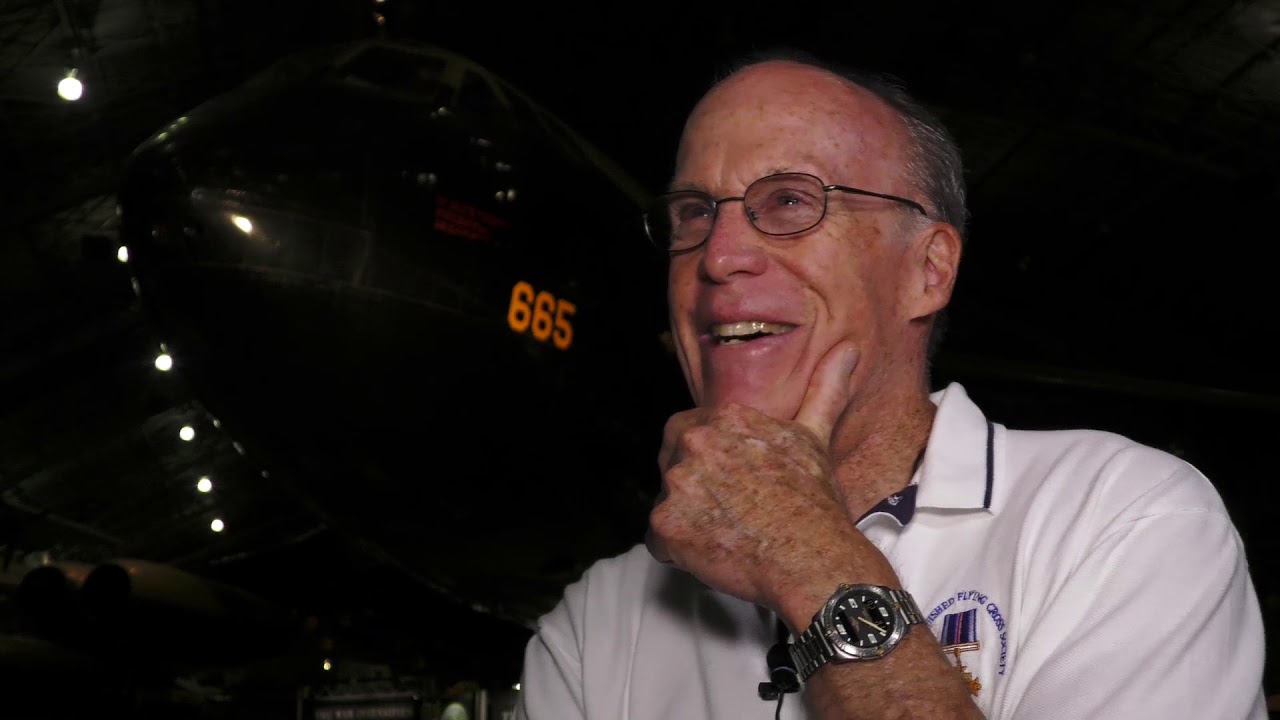 Interview-USAF Capt. Ken Curry B-52 Pilot Flight School and More - YouTube