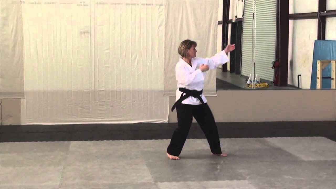 Black Gae beak Side - YouTube