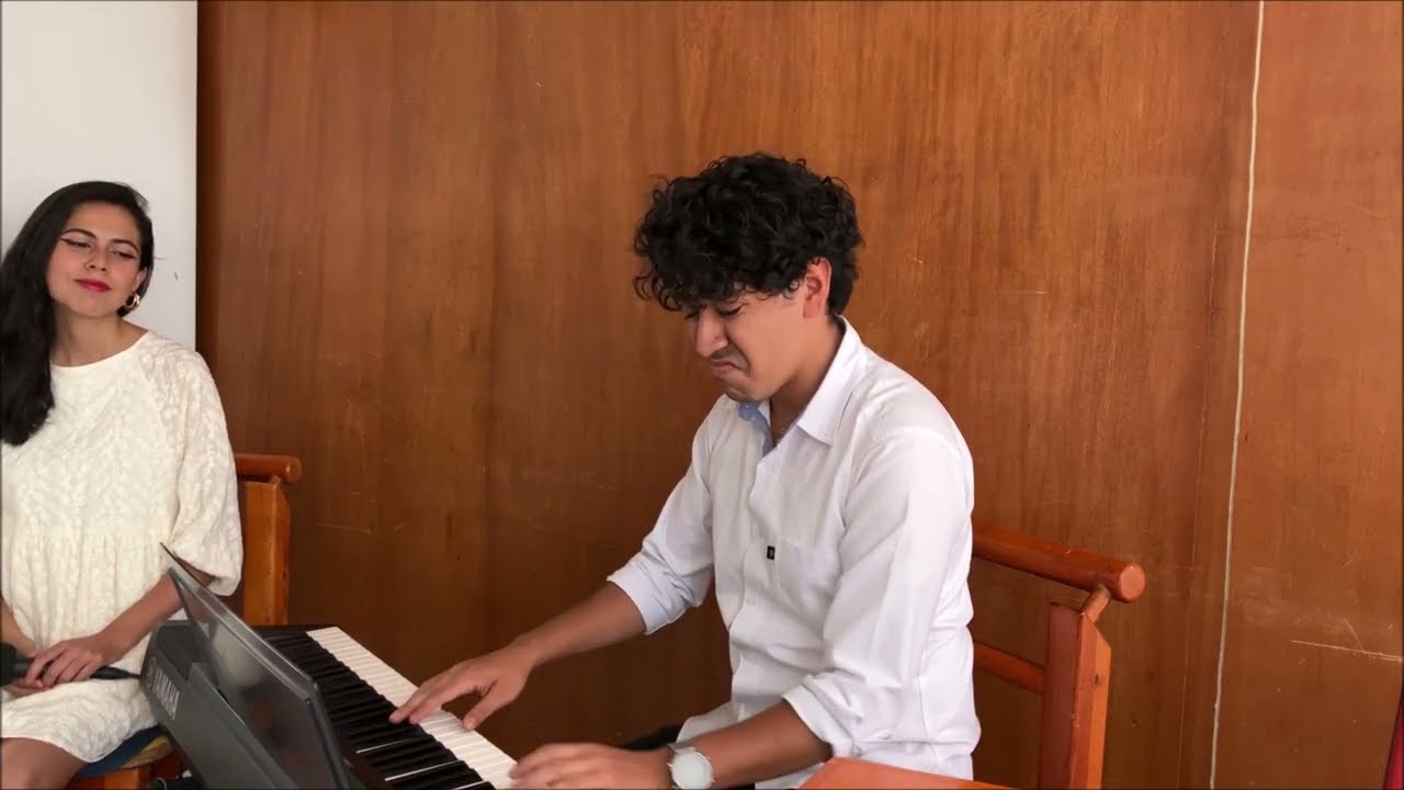 It could happen to you - Alejandra Basurto, Alejandro Gonzalez. - YouTube