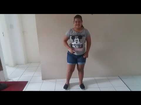 Dançando com karen (Adolescente Down Dançando)