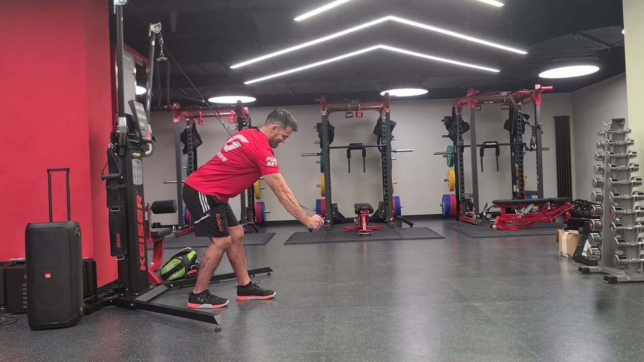 Staggered Stance High to Low Cable Press - YouTube