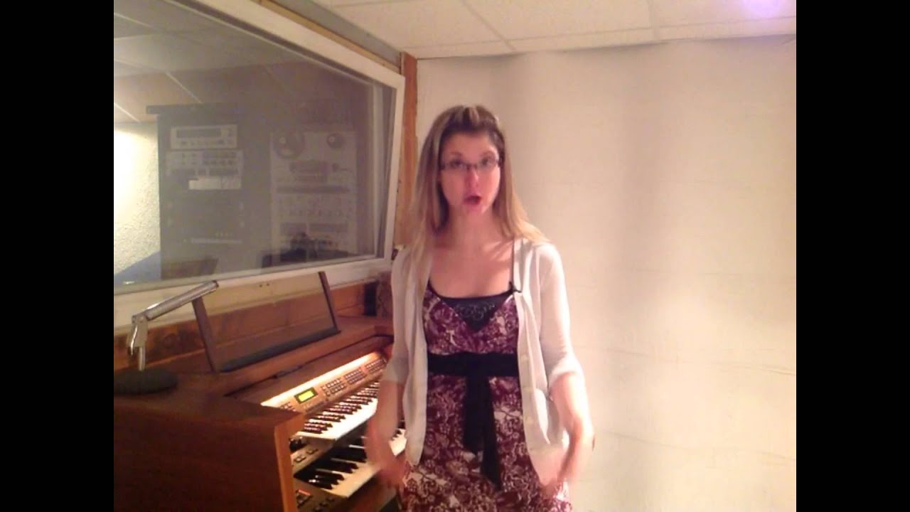 How Singing Works; The Simple Science of Singing - YouTube