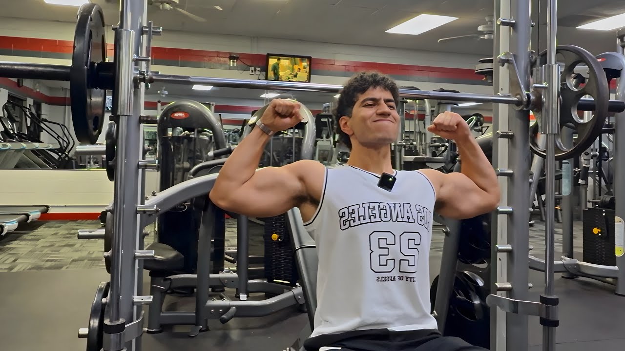 INSANE LATE NIGHT CHEST PUMP 🔥 - YouTube