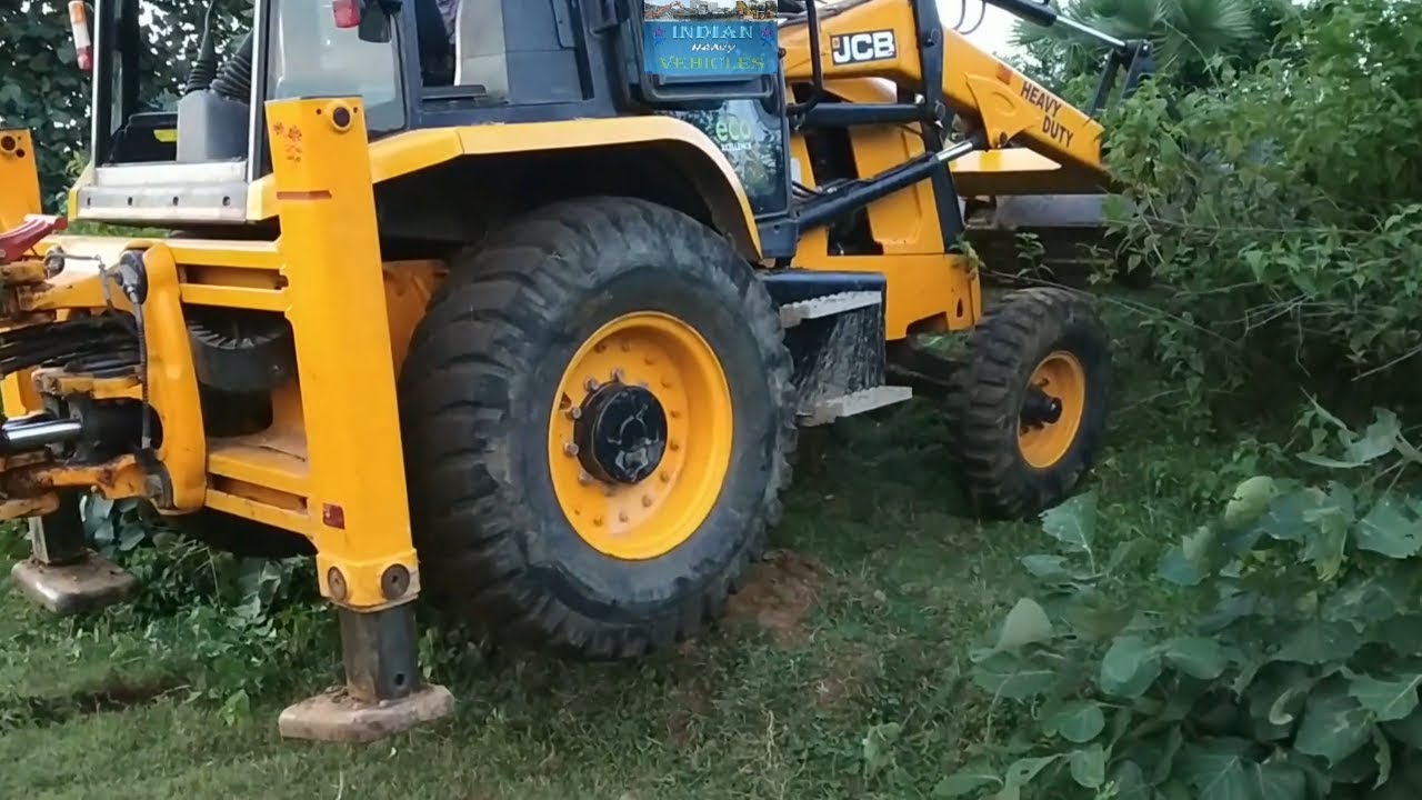 Skilled JCB 3dx Xtra Backhoe Operator Ride A Jcb Nicely | Jcb Stunt ...