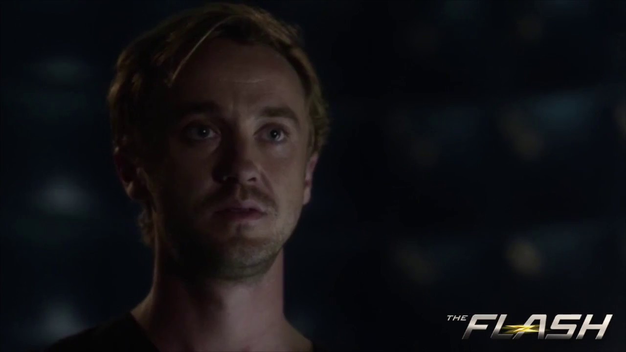 The Flash 3x09 Julian does not know he Alchemy - YouTube