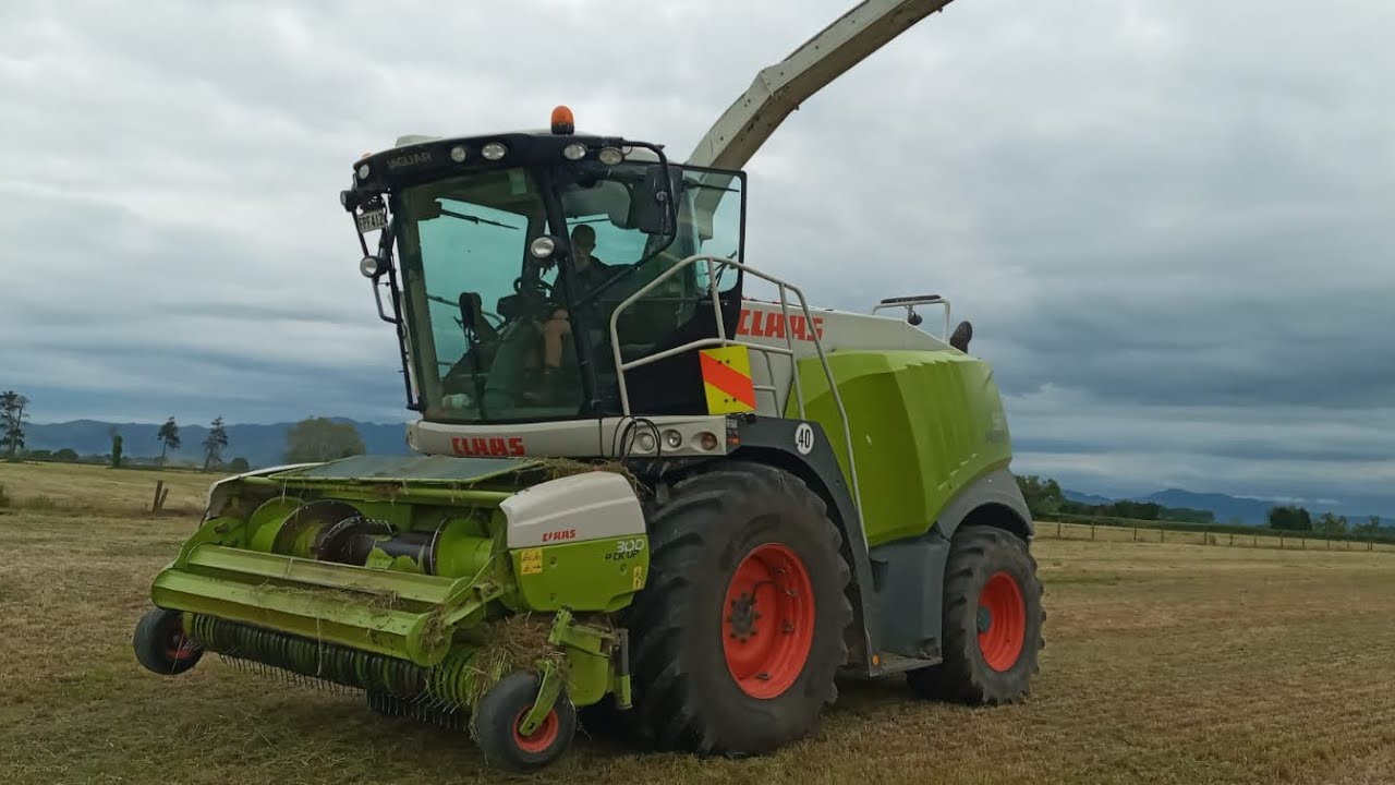 First time Using a Combine harvester - YouTube