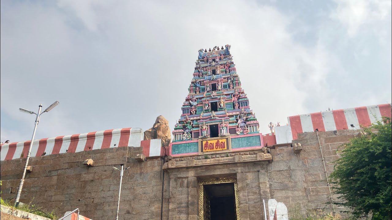 Piranmalai Kodunkundreeswarar Temple, Piranmalai, Tamil Nadu, India ...