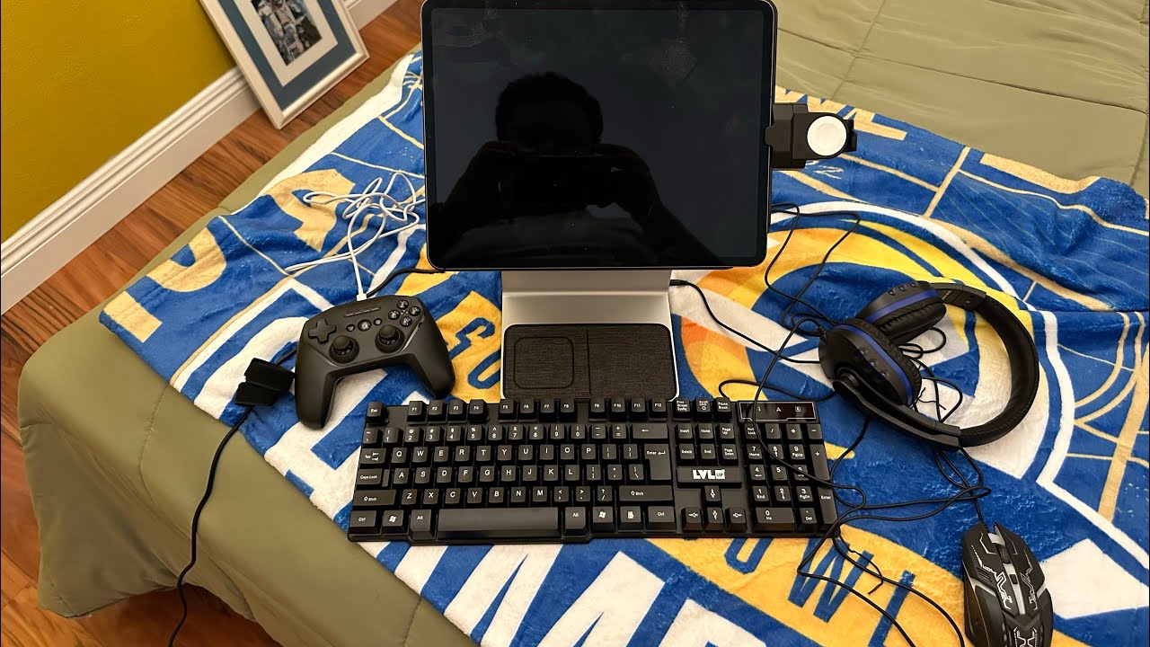 Unboxing Level up Pro Gaming Kit Keyboard, Mouse, Headphones - YouTube