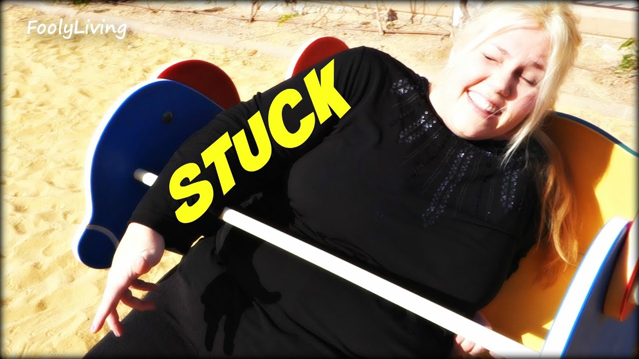 BIG GIRL GETS STUCK! - December 6, 2014 - FoolyLiving Vlog - YouTube