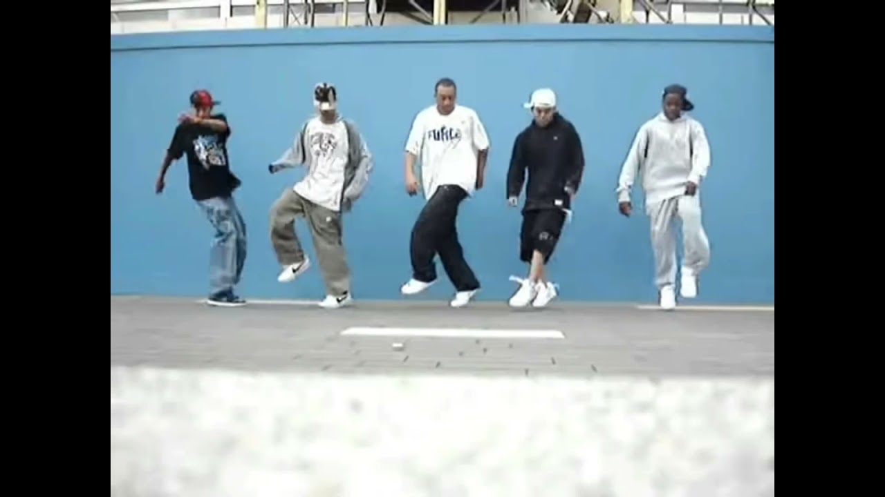 Irish Music over Crip Walking - YouTube