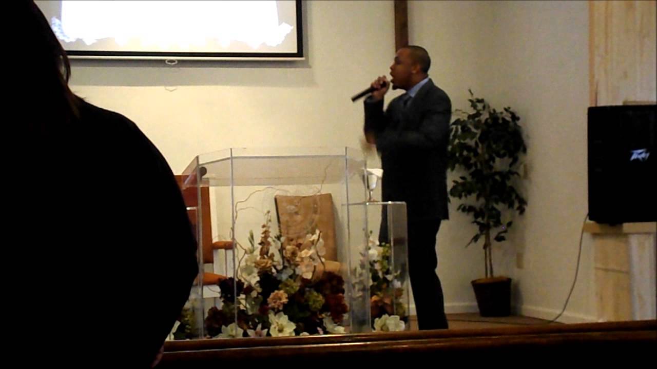 Pastor Johnathan Halton in Worship - YouTube