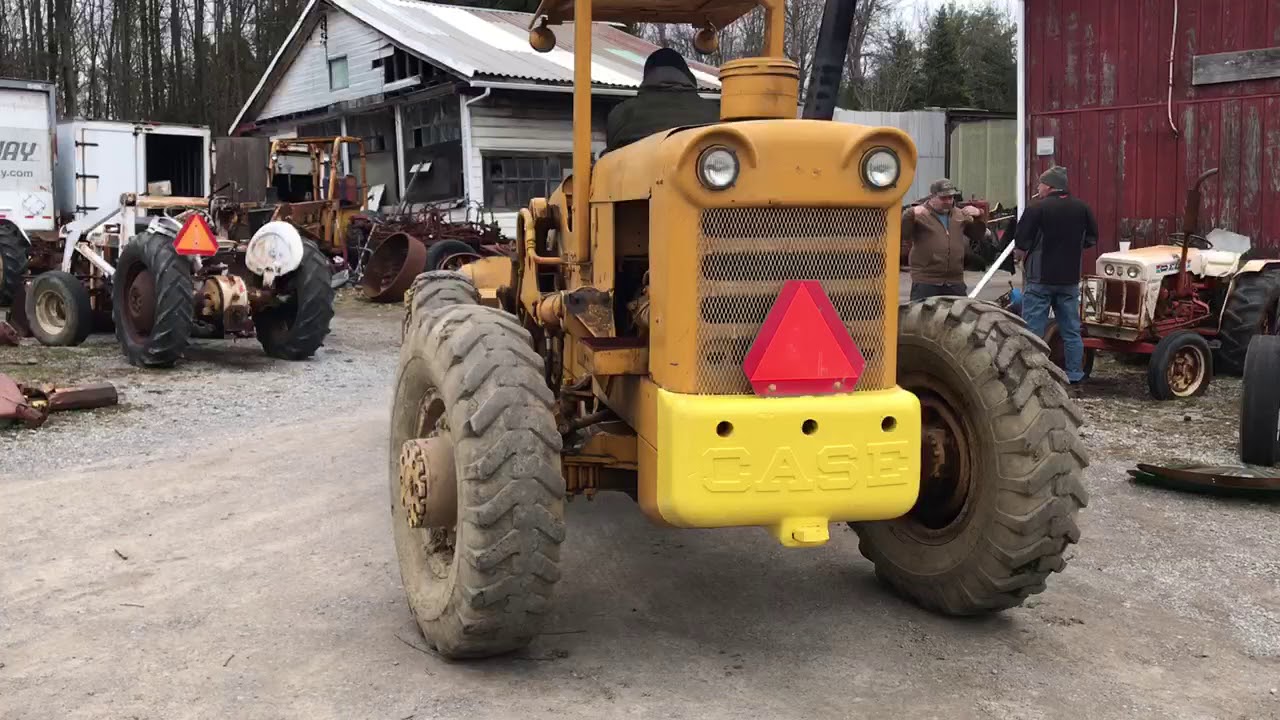 Case W7 tractor, runs(2) - YouTube