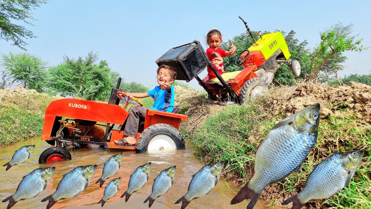 Fish hunting with the Mini tractor || Mini mahindra tractor || tractor ...