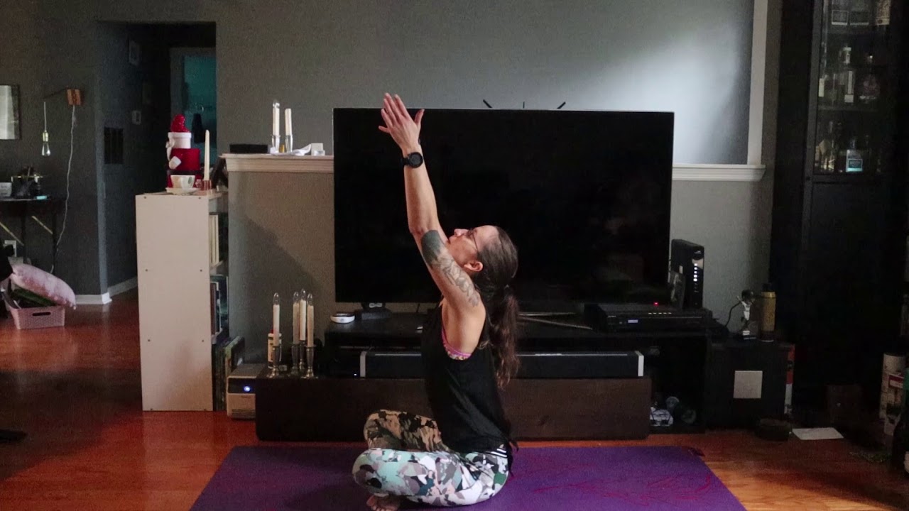 Small Space Yoga Flow - YouTube