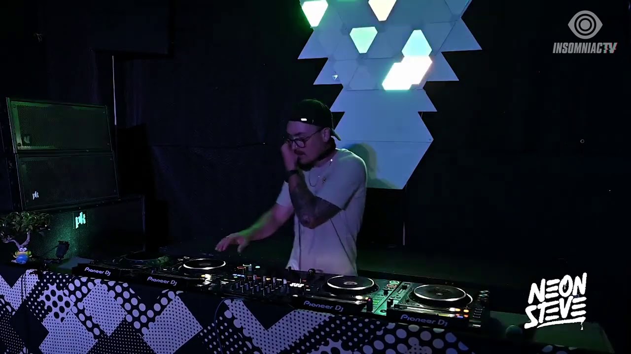 Neon Steve for Insomniac Records Livestream (September 9, 2020) - YouTube