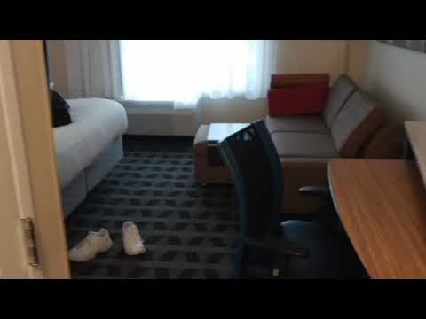 My own hotel room - YouTube