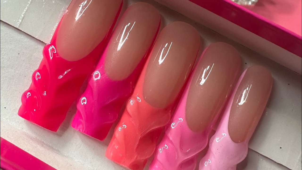 Seashell French tip nails ( trendy nail art) /beginner friendly nail ...